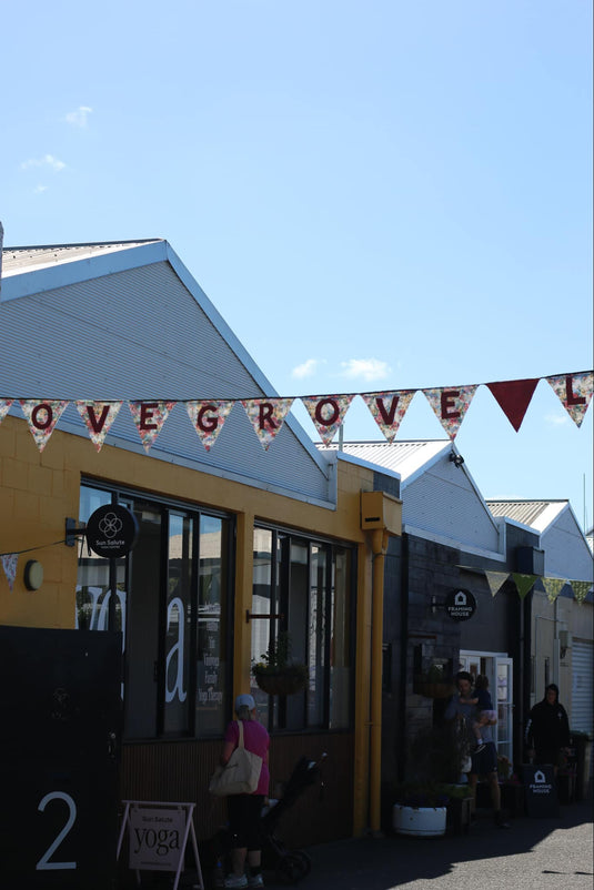 The Flower Crate is a floral & gift destination store in Hamilton East