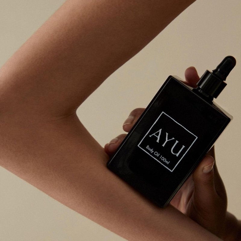 AYU – The Flower Crate