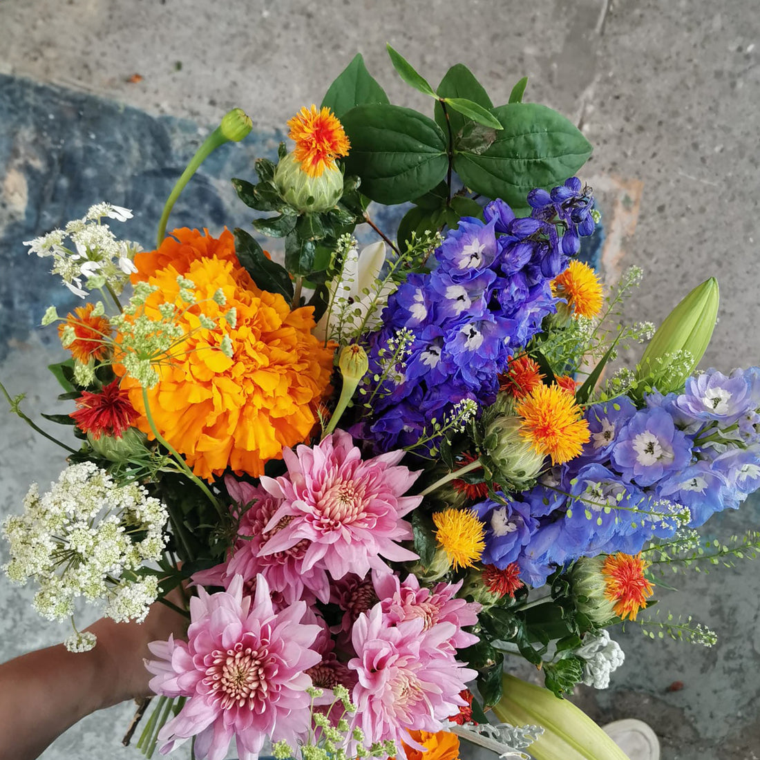 The Flower Crate is a floral & gift destination store in Hamilton East